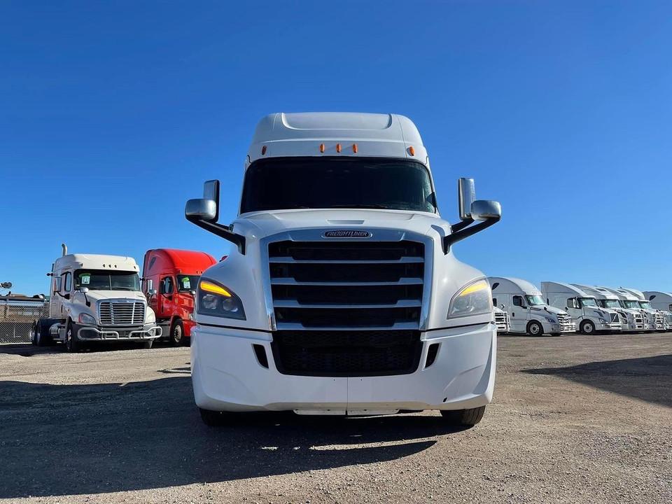 2020 Freightliner Cascadia! for sale