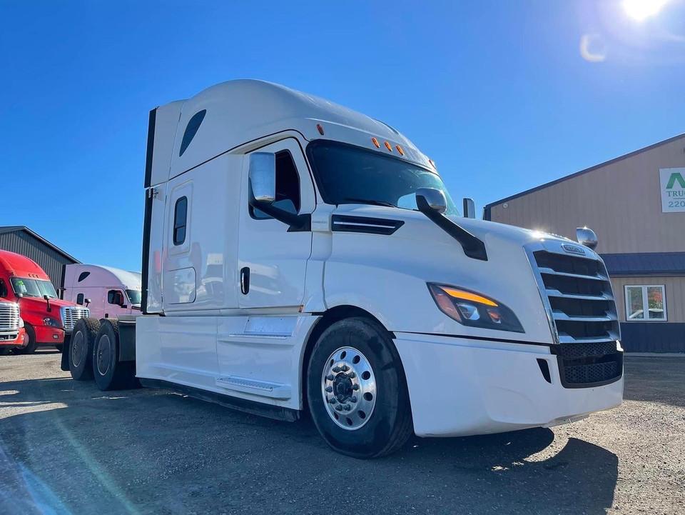 2020 Freightliner Cascadia! for sale