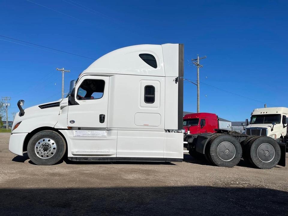2020 Freightliner Cascadia! for sale