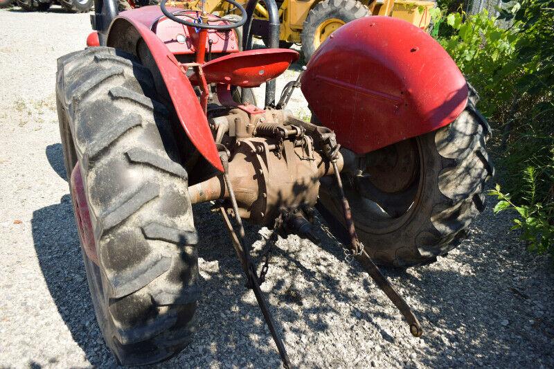 Massey Ferguson 2085 tractor for sale