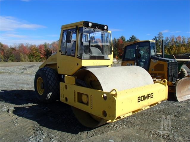 2009 BOMAG BW211D-40 for sale