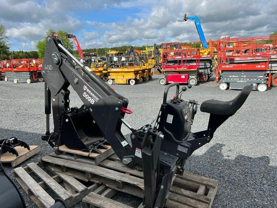 2020 BRADCO 509B Rétrocaveuse Pépine 3 points for sale