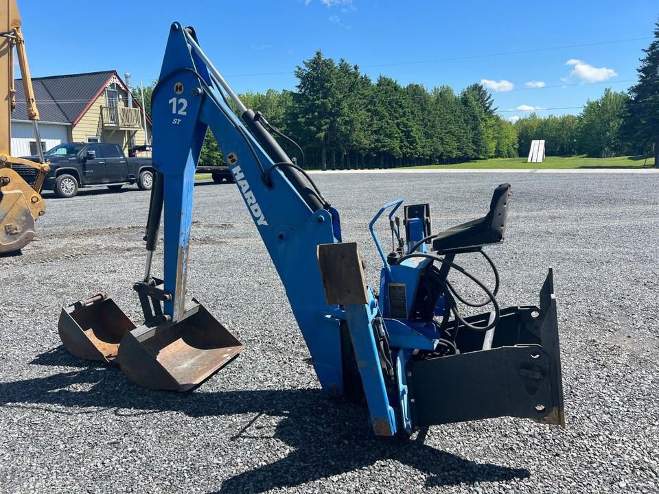 2015 HARDY 12ST Retrocaveuse Pépine 3 points for sale