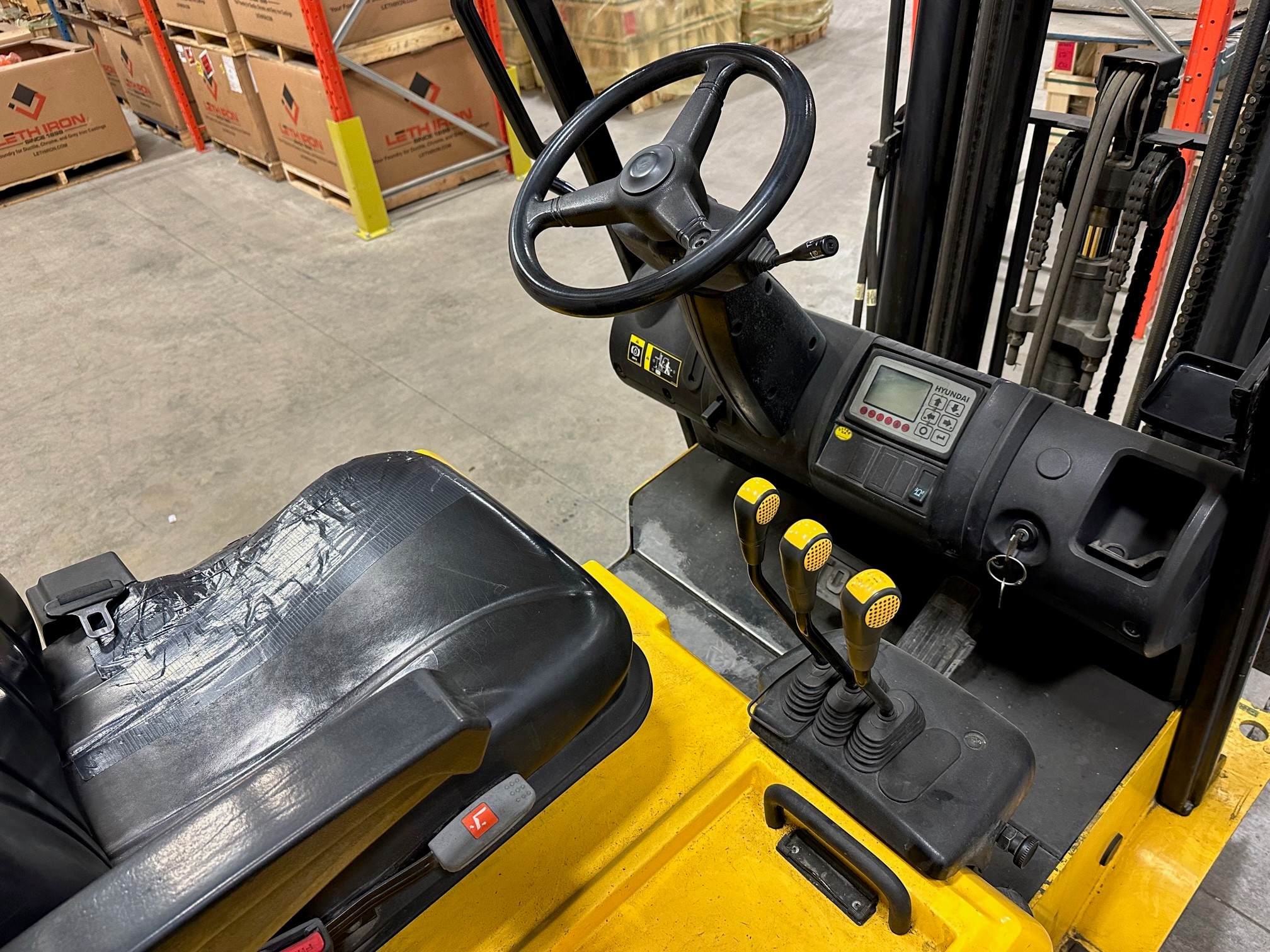 Hyundai 25BC-7 Electric Forklift for sale